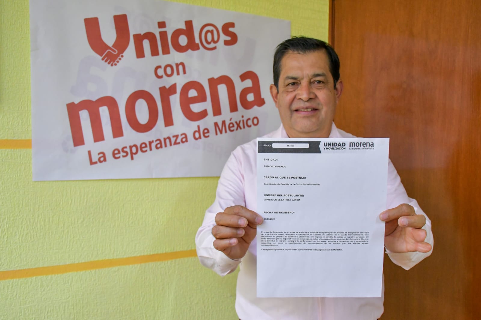 Juan Hugo de la Rosa cumplimenta su registro para buscar la ...